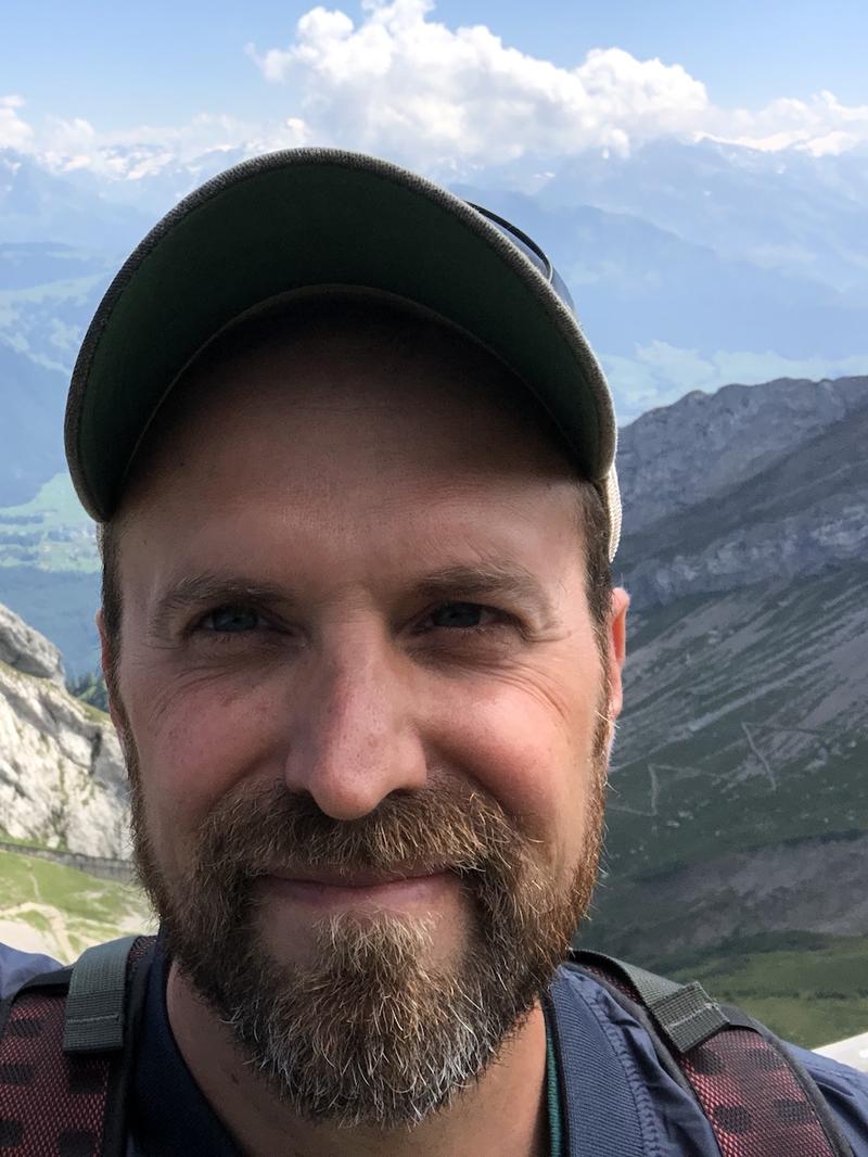 Tom R Rickards | University Directory